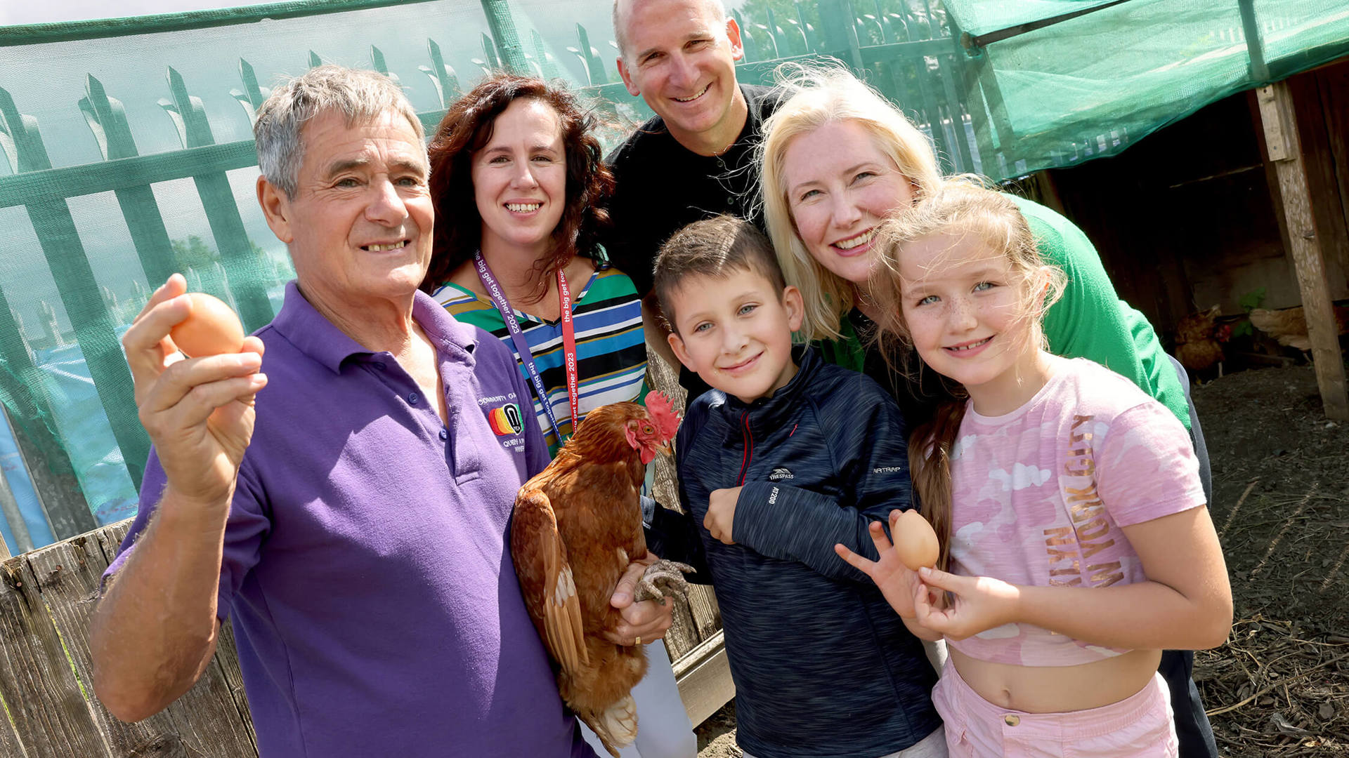 Emma Lewell-Buck MP joins in the fun at NECA’s community garden in ...